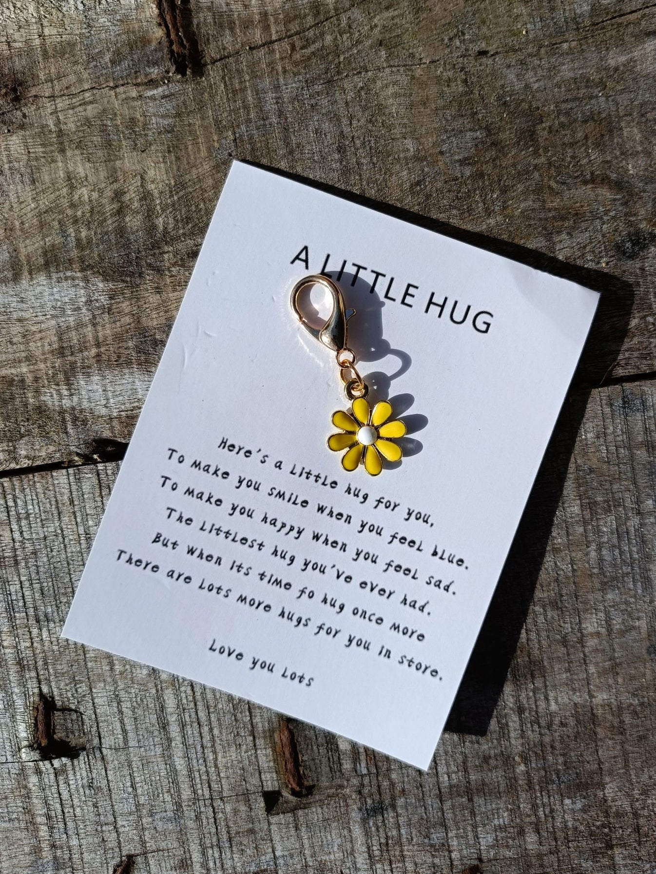 Daisy Hug Token Clip – TORA Gardens